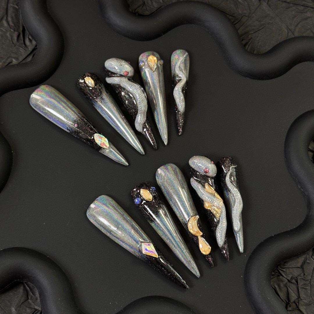 3D Sculpted Snake Press on Nails, Asian Inspired Nail Art With Snake ...