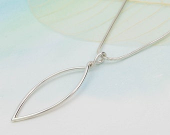 Outline pendant | Etsy