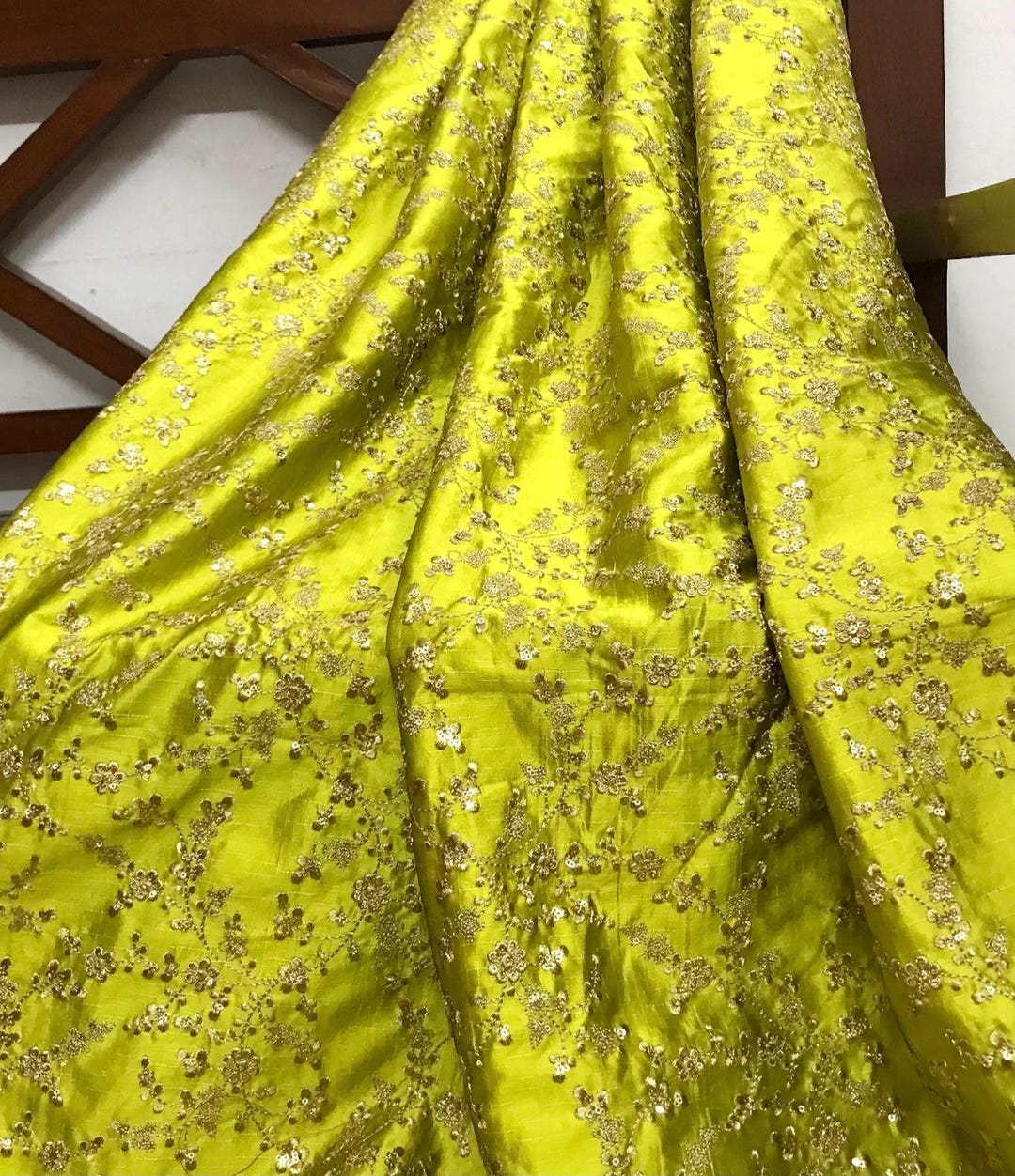 Green & Gold Embroidered Fabric: Rayon Art Silk Wedding Dress Material ...