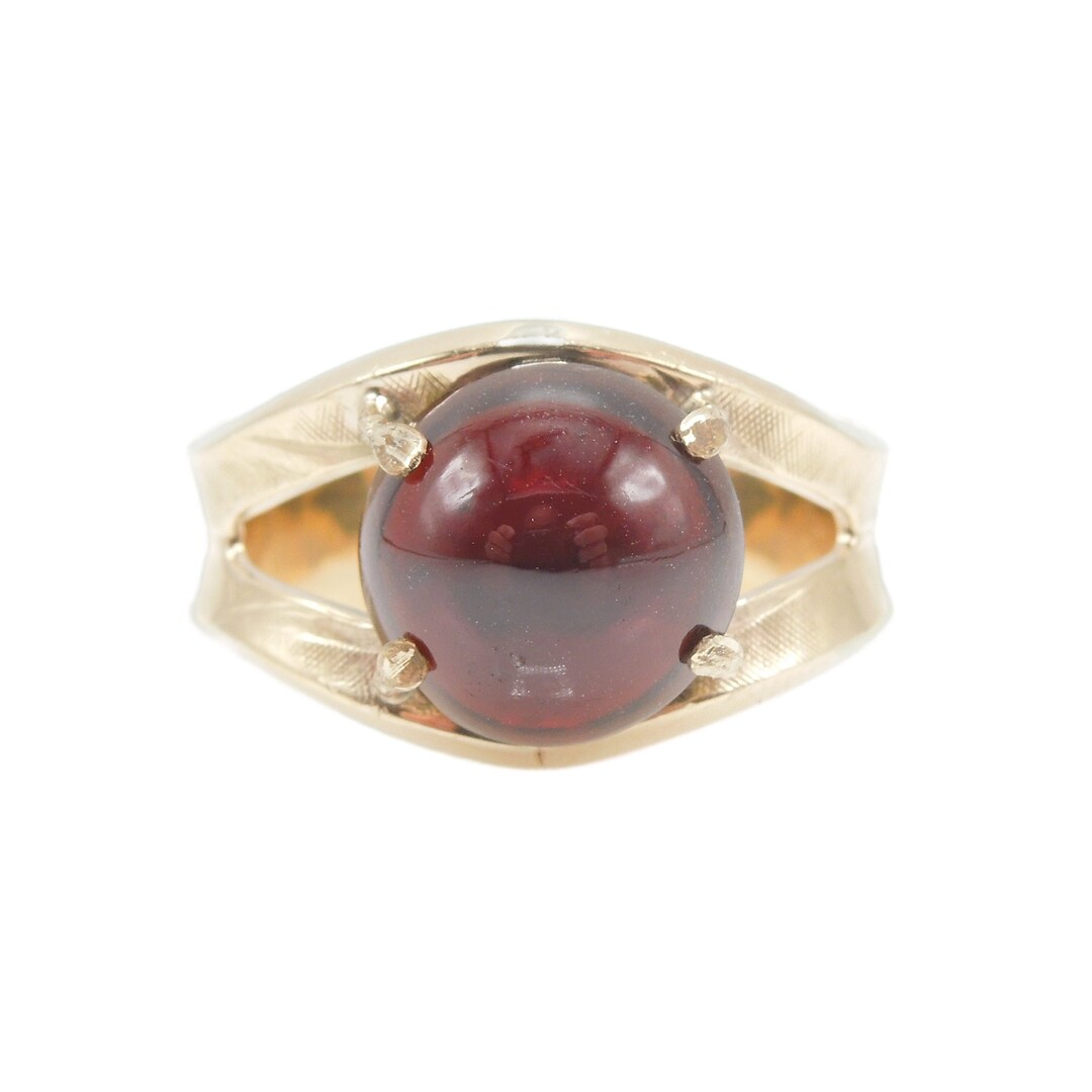 Large Gents Carbuncle Cabochon Garnet Split Shank Ring in 14K Yellow ...