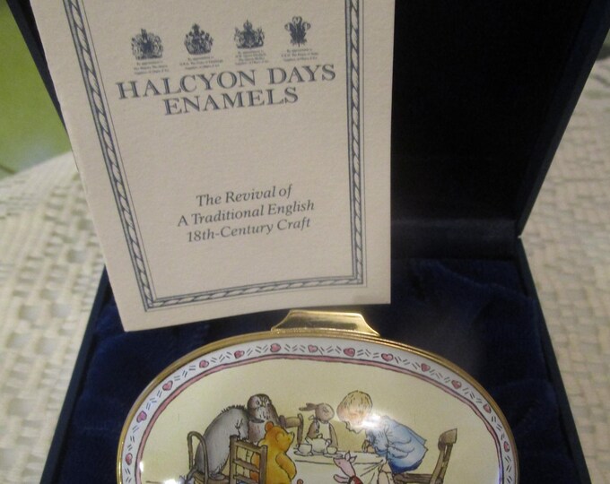 Very Limited, Halcyon Days, Enamel Box, Trinket Box, Pill Box, Winnie ...