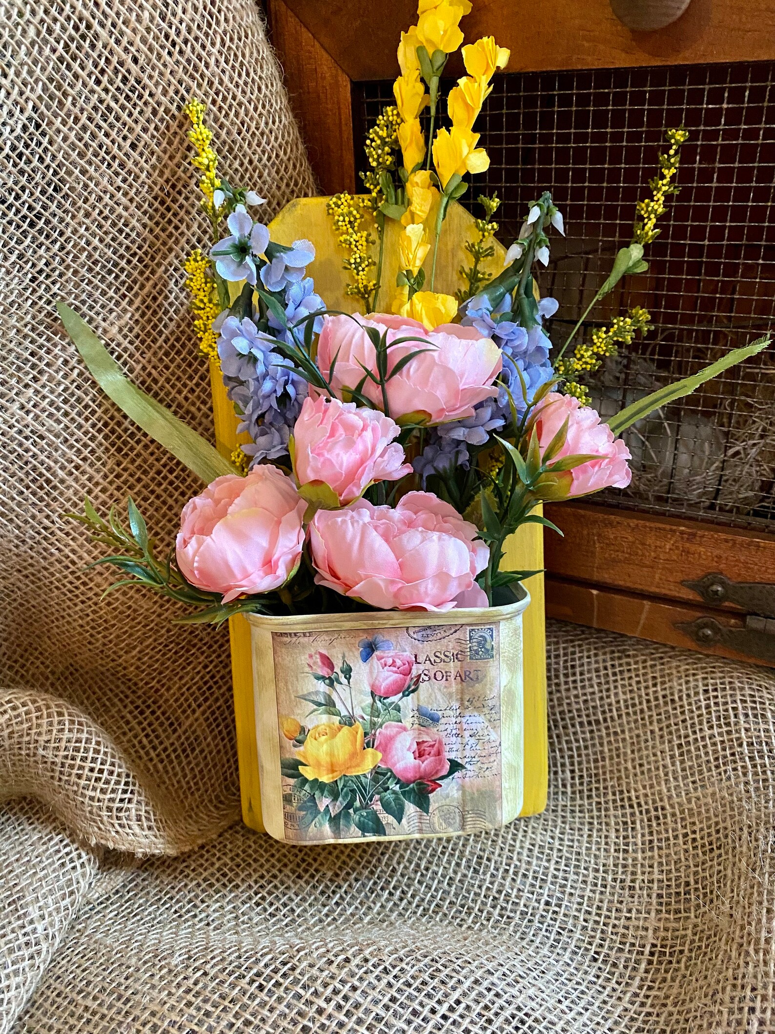 Floral Wall Pocket, Floral Arrangement, Cottage Flower Decoration ...