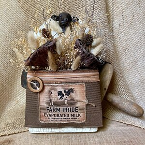 Dairy Cow Wall Pocket, Cow Pocket Posey, Tin Can Design, Dairy Farm ...