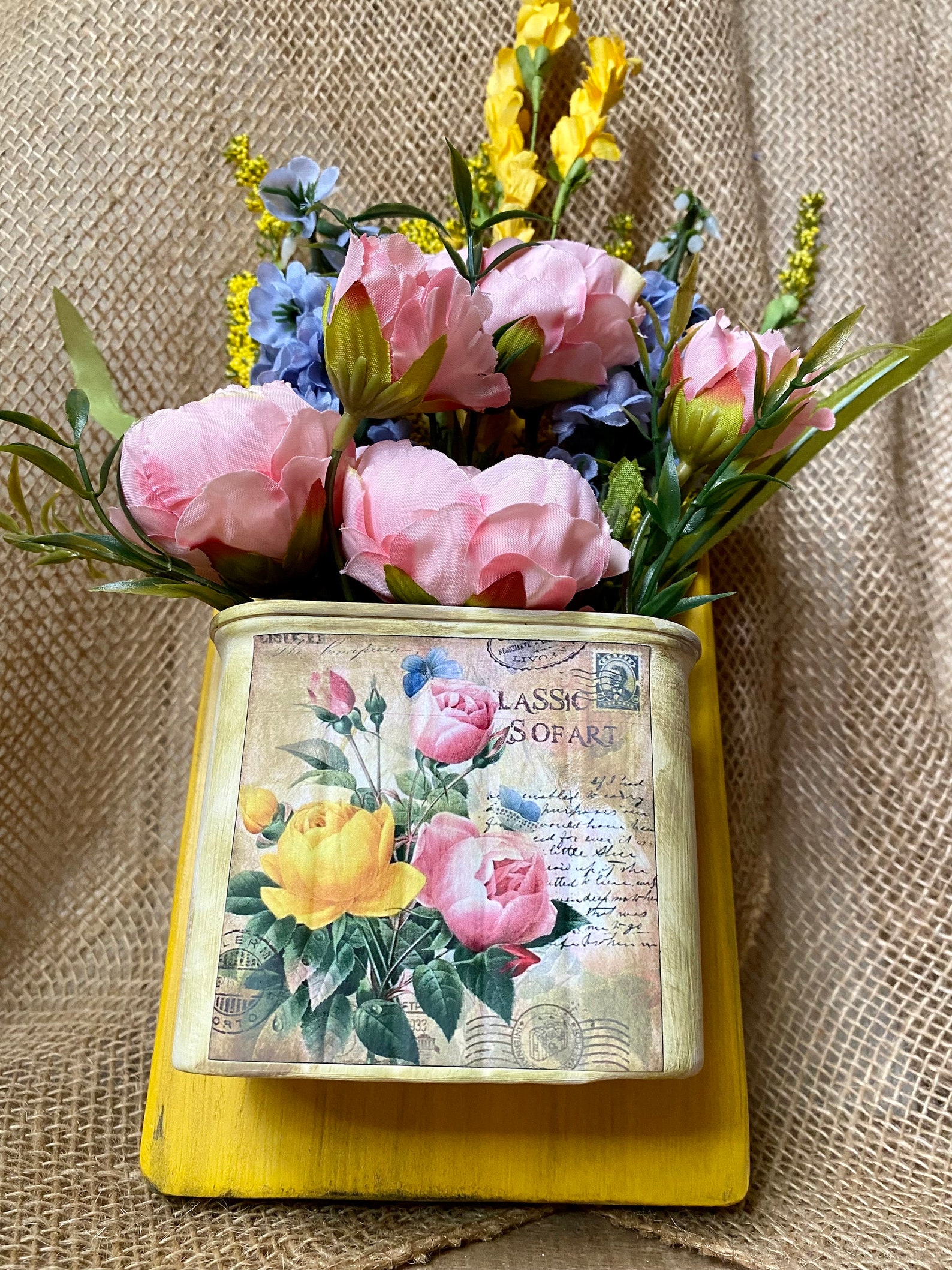 Floral Wall Pocket, Floral Arrangement, Cottage Flower Decoration ...
