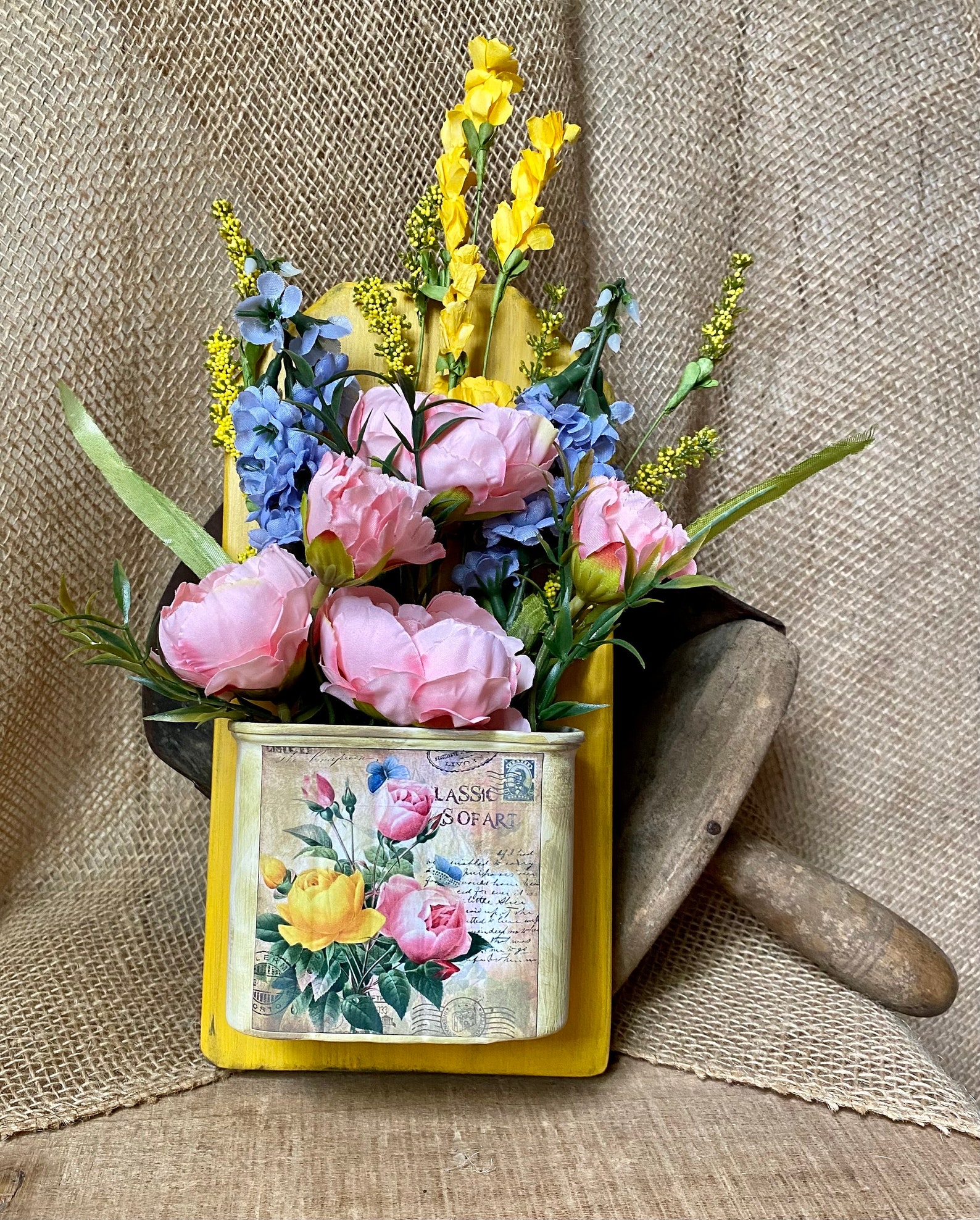 Floral Wall Pocket, Floral Arrangement, Cottage Flower Decoration ...