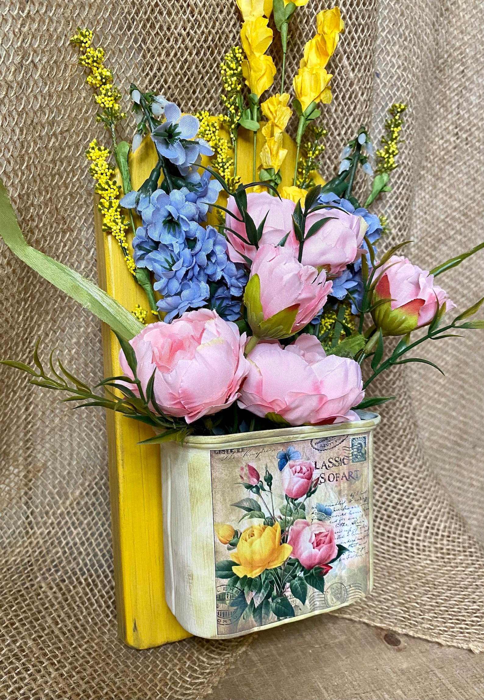 Floral Wall Pocket, Floral Arrangement, Cottage Flower Decoration ...