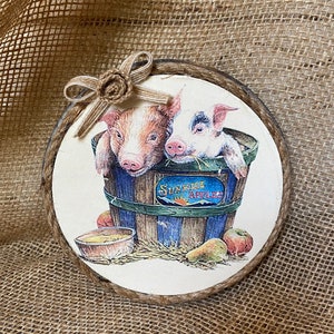 Round Wood Pig Plaque, Decoupaged Pig, Country Kitchen Decor, Pig ...