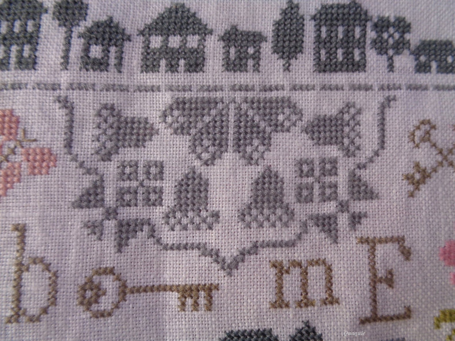 Village Quaker Counted Cross Stitch Chart. Quaker Cross - Etsy