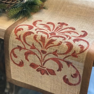 Châteaux Garden Table Runner With Baroque Hand Painted Design , Wedding ...