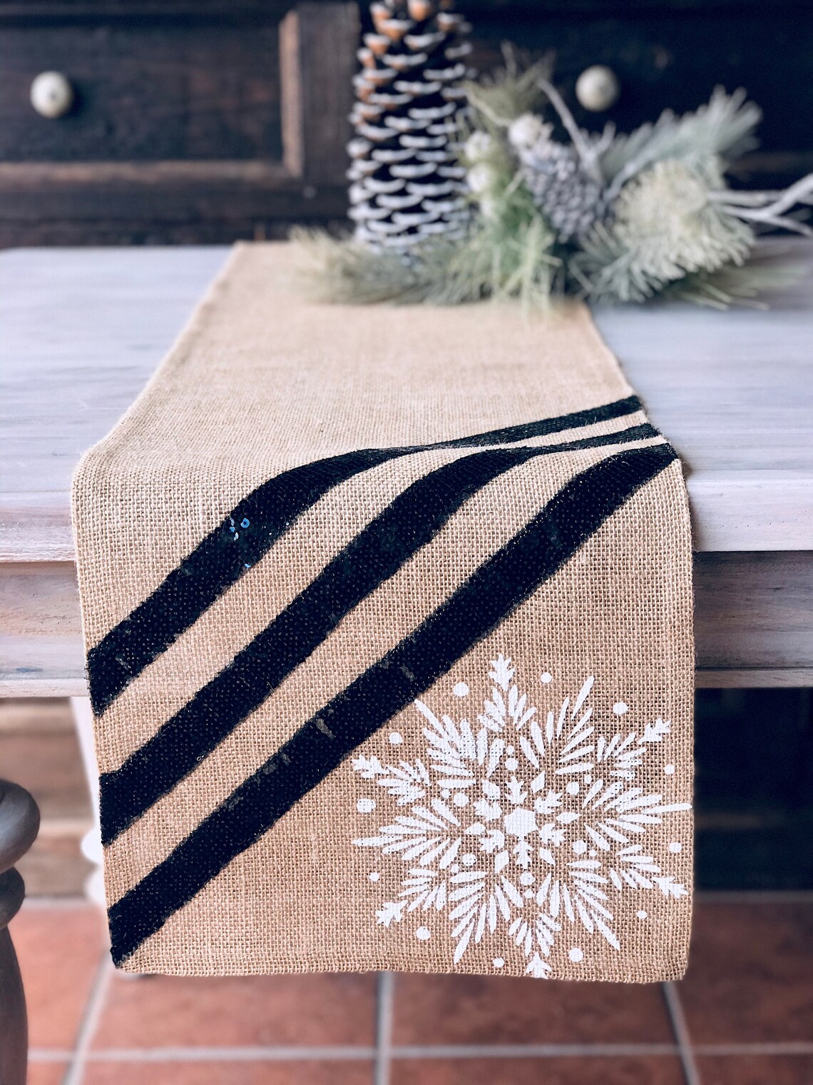 Magical Winter Christmas Table Runner Farmhouse Christmas - Etsy