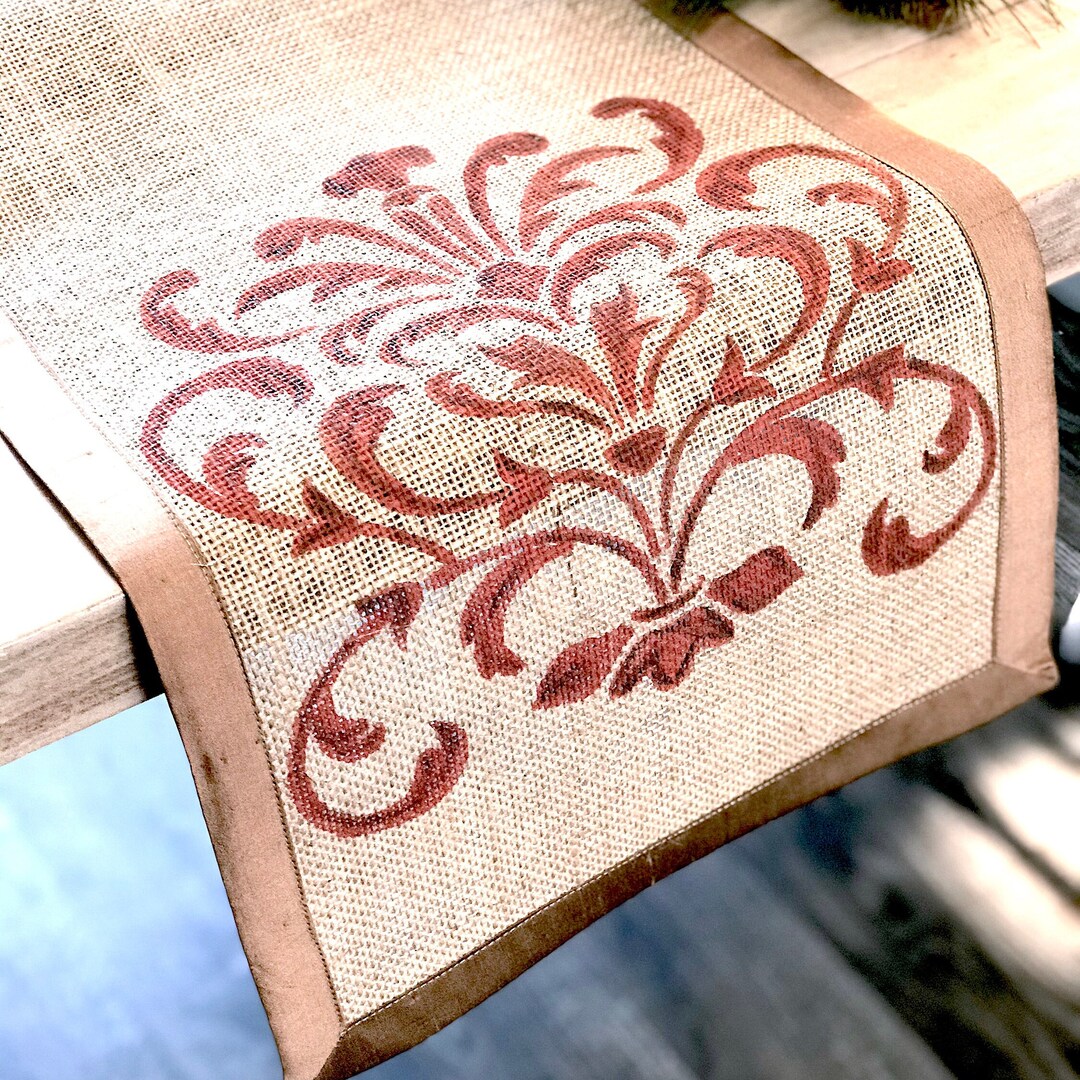 Châteaux Garden Table Runner With Baroque Hand Painted Design , Wedding ...