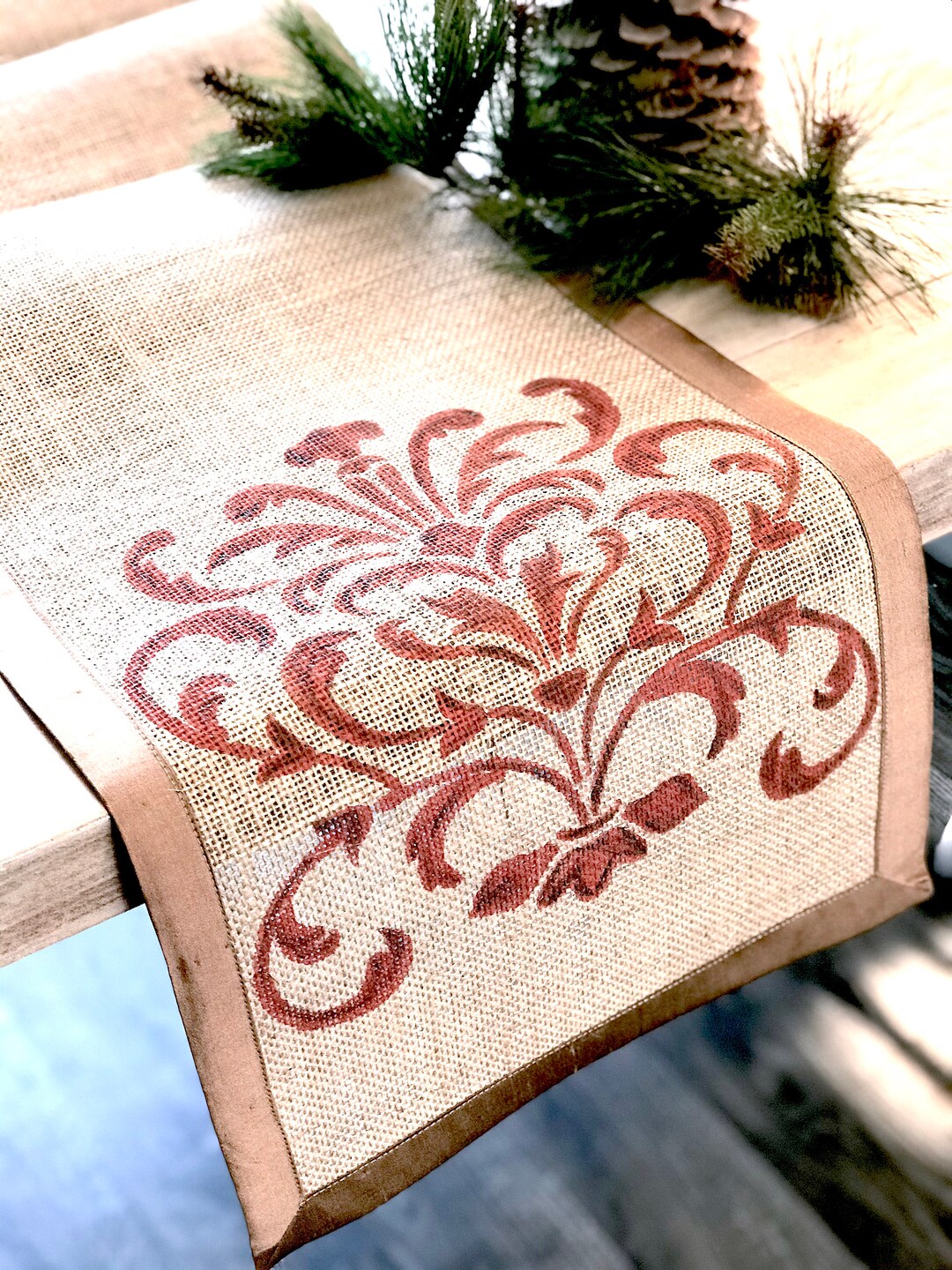 Châteaux Garden Table Runner With Baroque Hand Painted Design - Etsy