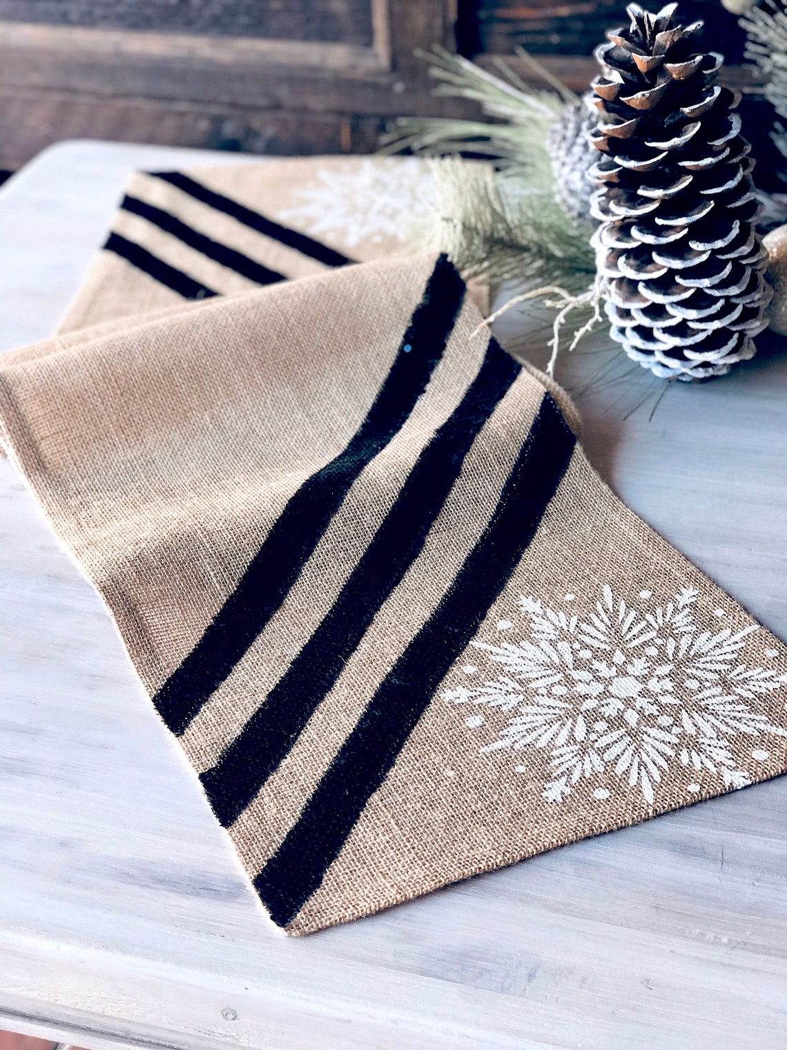 Magical Winter Christmas Table Runner Farmhouse Christmas - Etsy