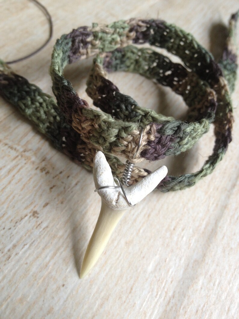 Shark Tooth Necklace Fossil Crochet Hemp Beach Jewelry Ocean Sea Surfer ...