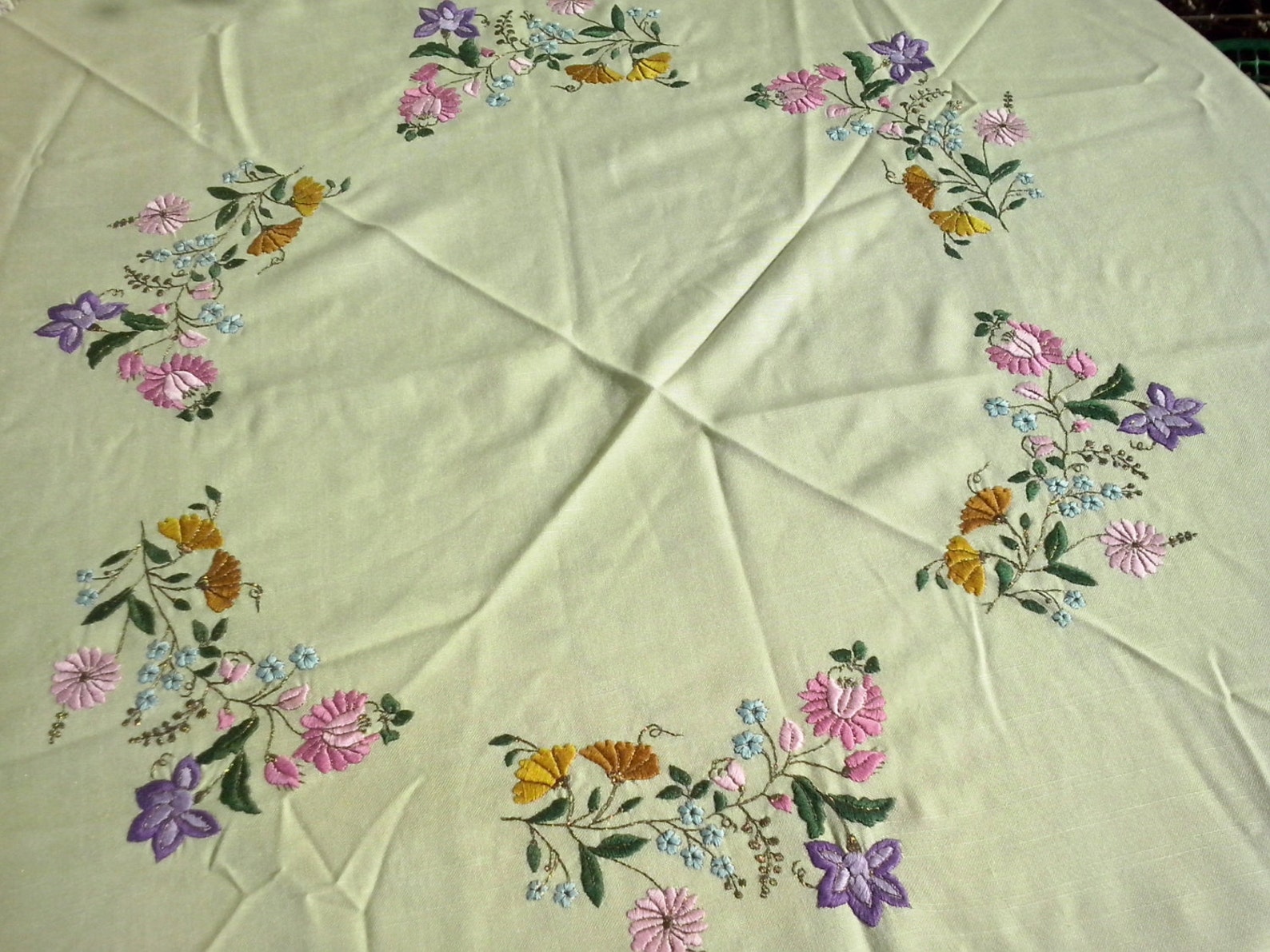 Magnificent Large Round Table Cloth Floral Tablecloth - Etsy