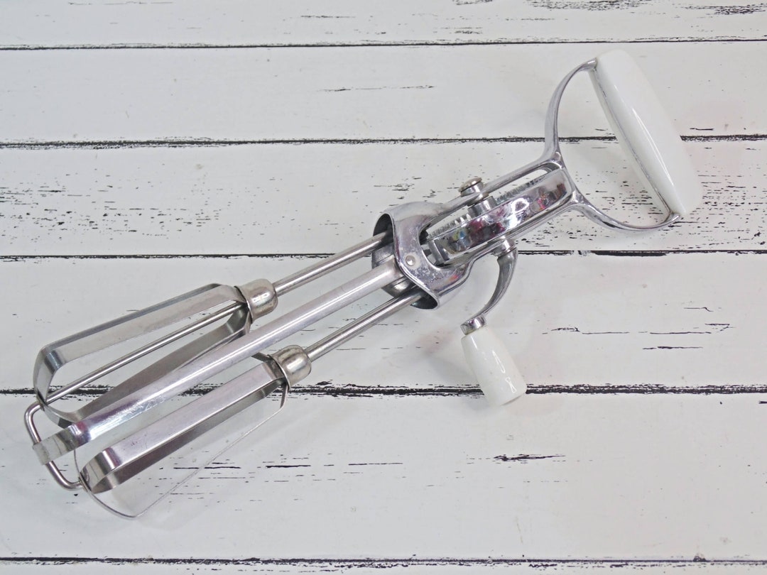Vintage Hand Whisk Egg Beater With White Plastic Handles - Etsy Canada