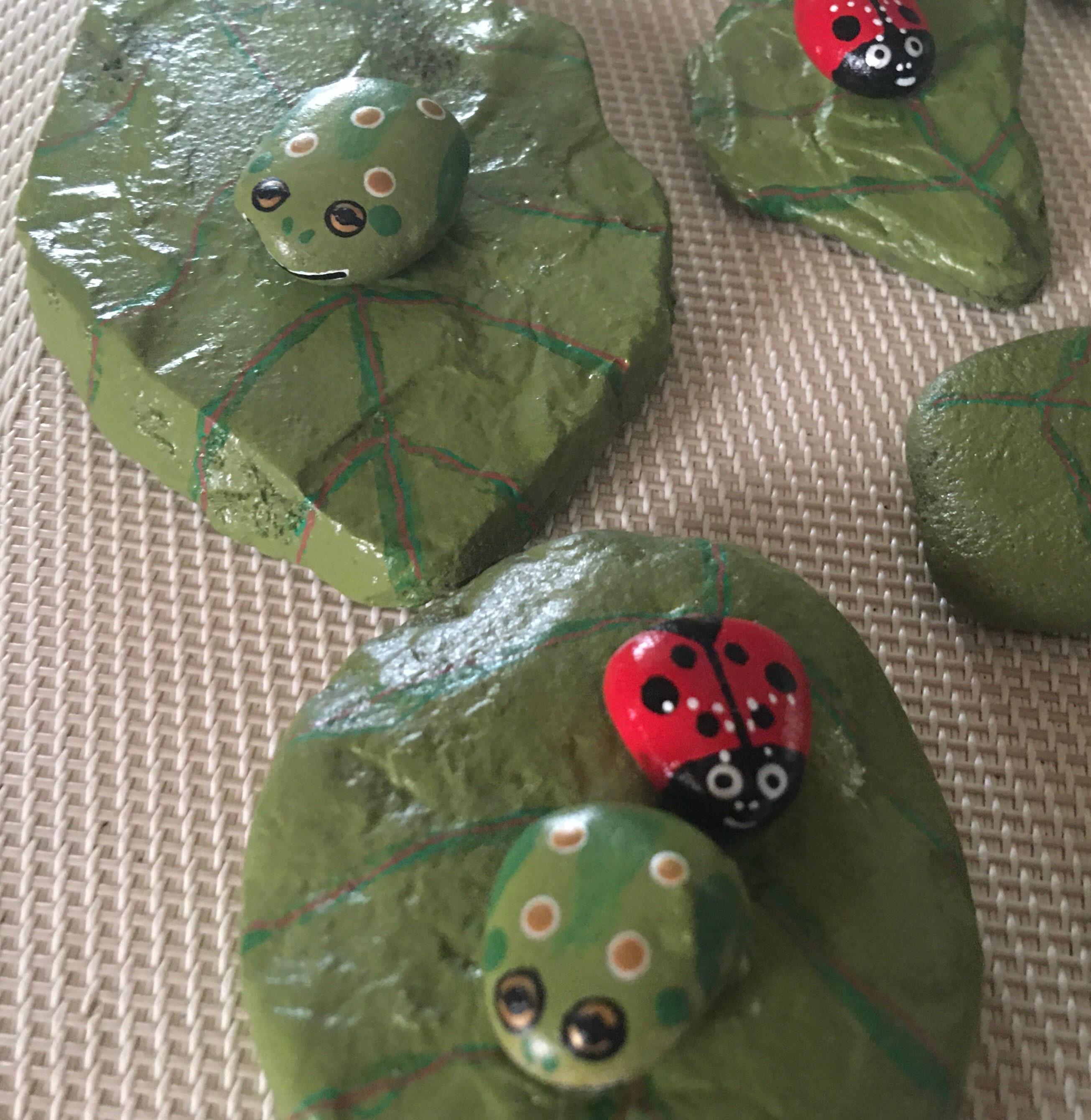 Small Ladybug and Frog Leaf Painted Rocks - Etsy