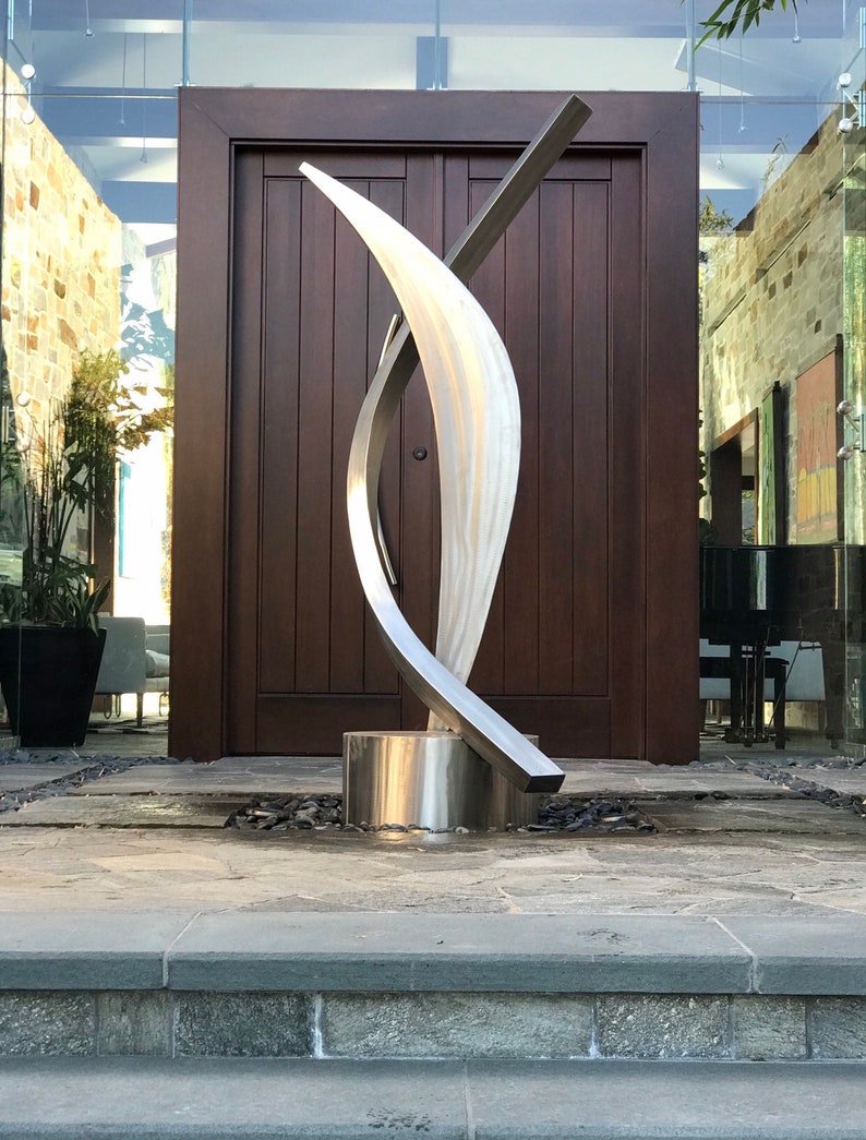 Large Lawn Art Metal Statue, Contemporary Spiral Steel Sculpture ...