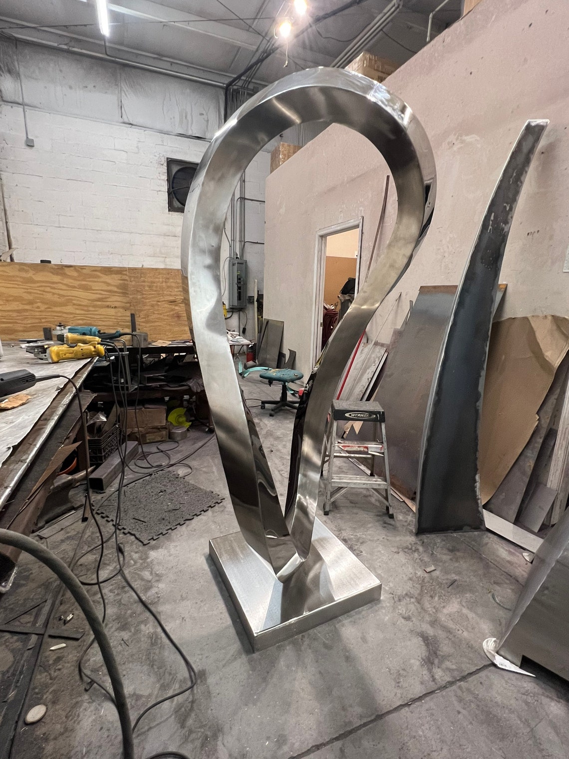 Figure Eight (contemporary Metal Art, Outdoor Yard Sculpture, Abstract ...