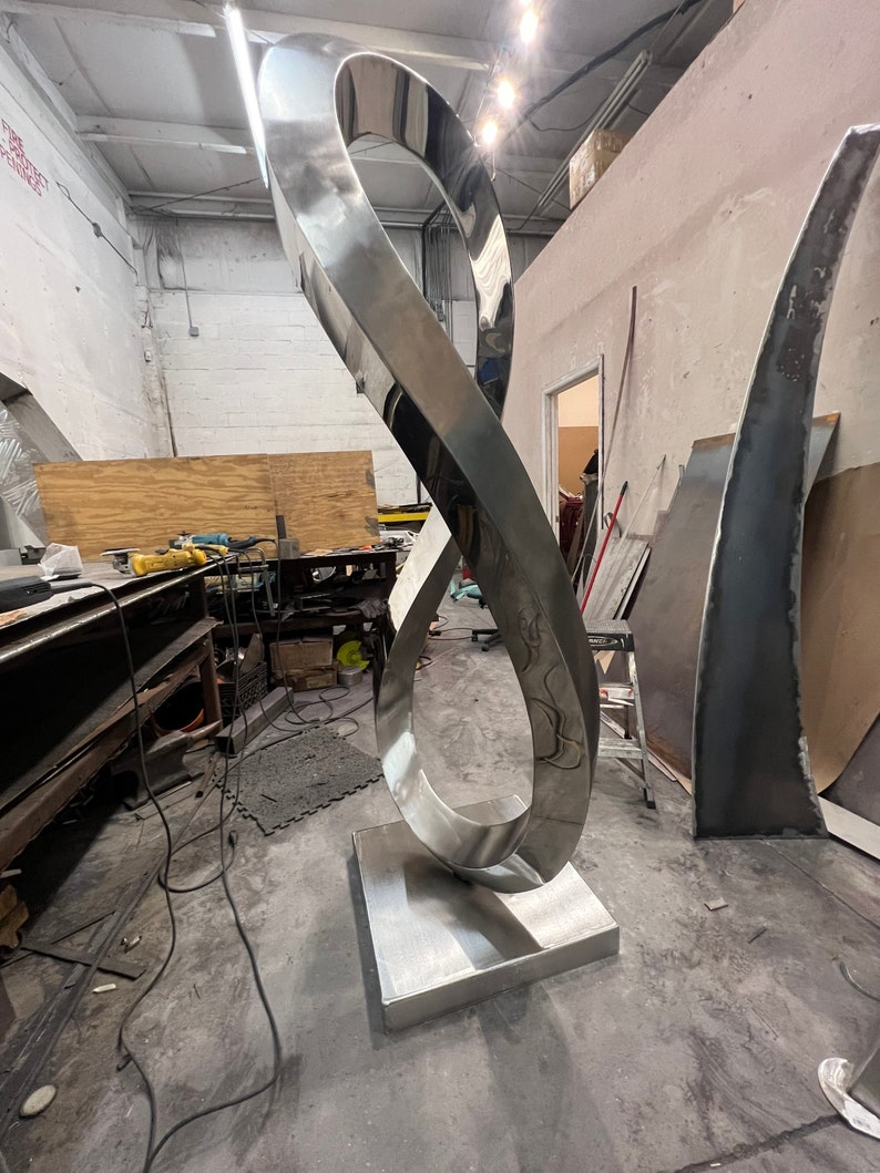Figure Eight (contemporary Metal Art, Outdoor Yard Sculpture, Abstract ...