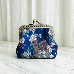 Embroidery Oriental Floral Square Coin Purse Wallet With Metal Frame ...