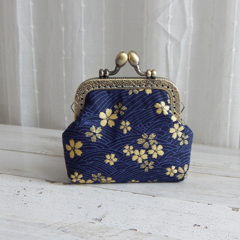 Japanese Purse - Etsy