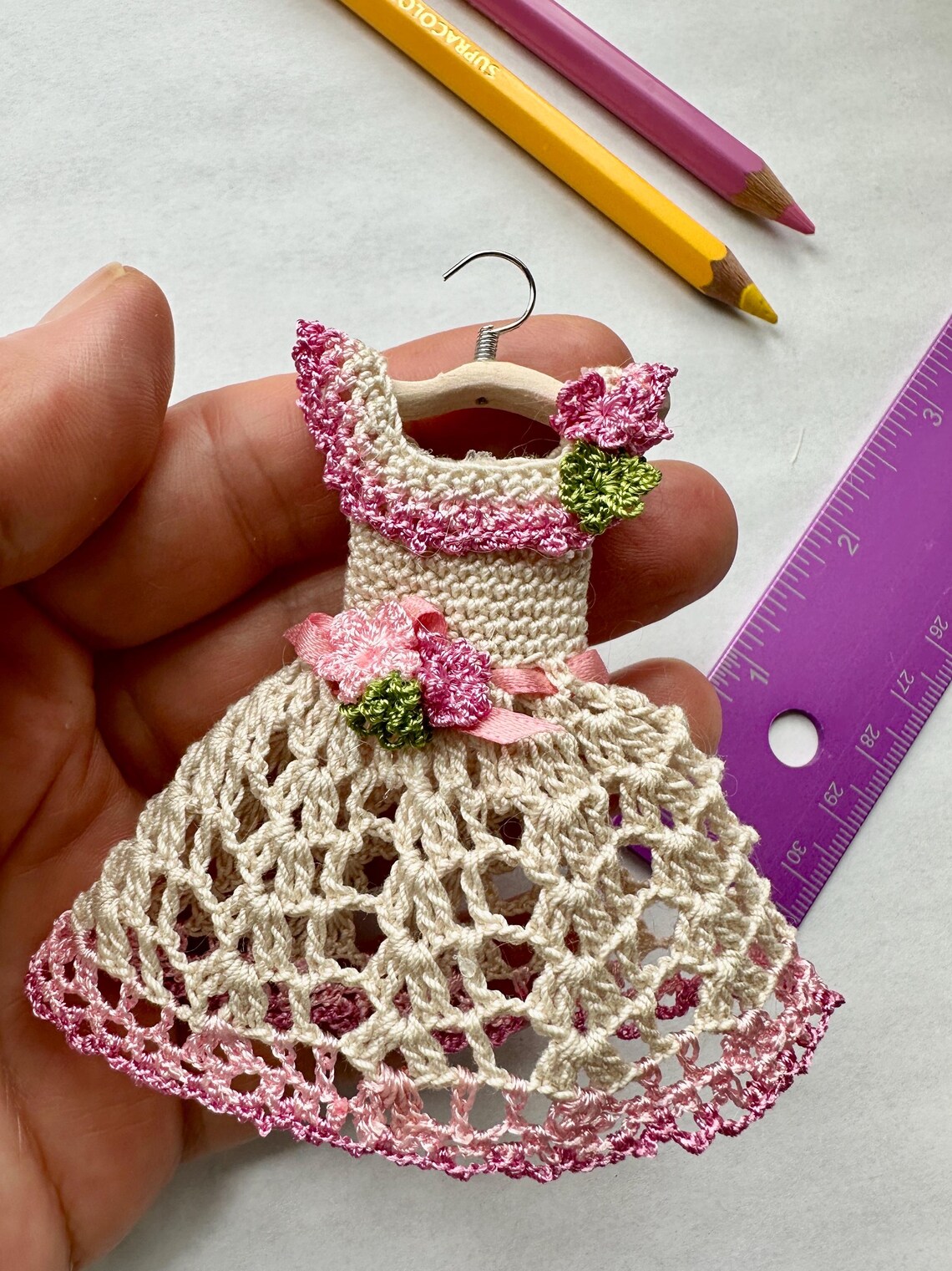 Dollhouse Miniature Dress, Crochet Miniature Crochet Dress Scale 1-1/12 ...