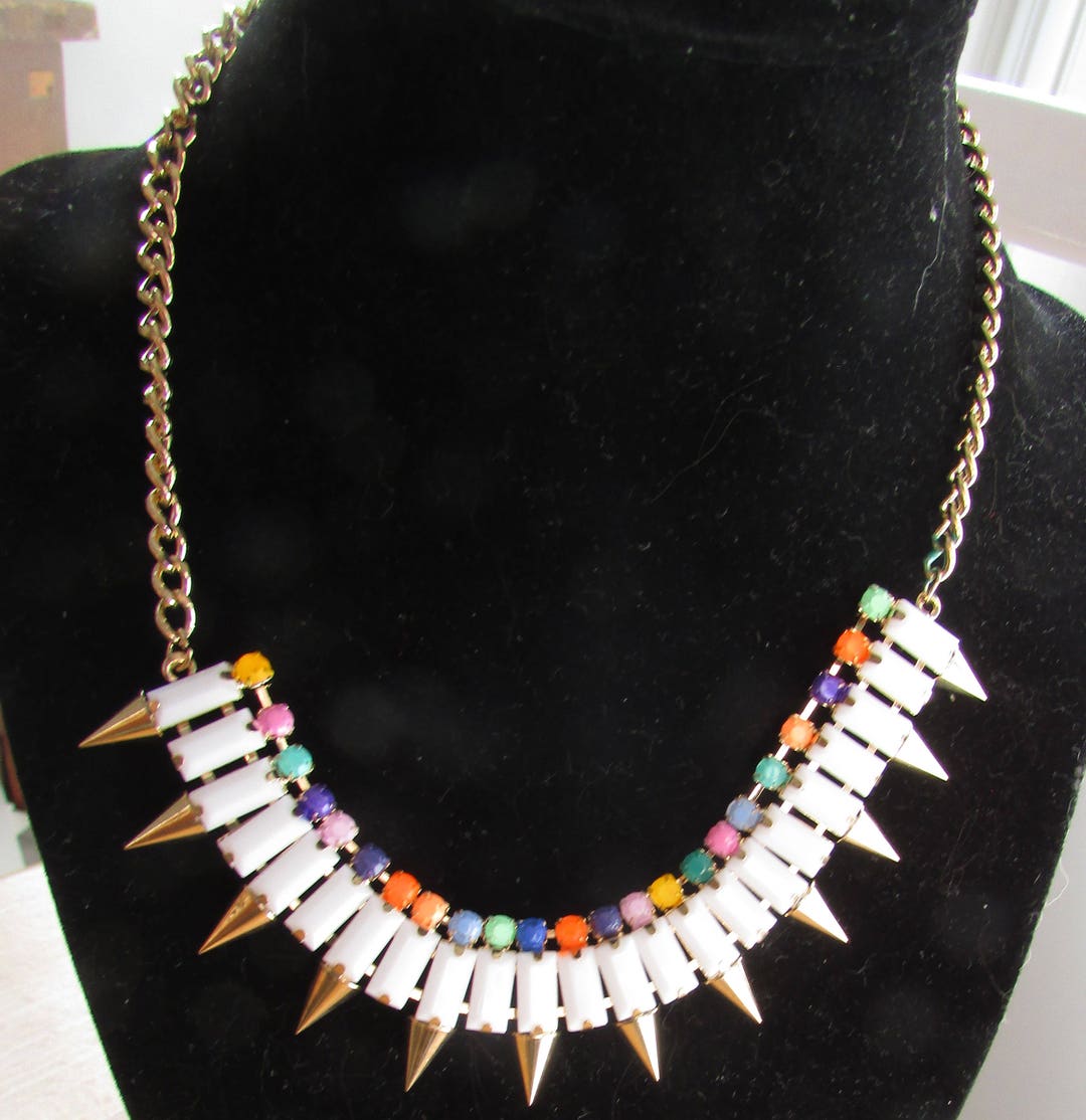 WHITES & SPIKES - Etsy