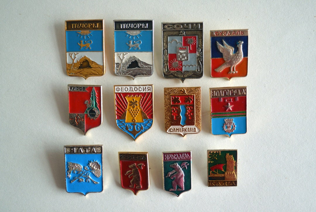Soviet Town Emblems Pins / Soviet Coat of Arms Pins / Vintage Soviet ...