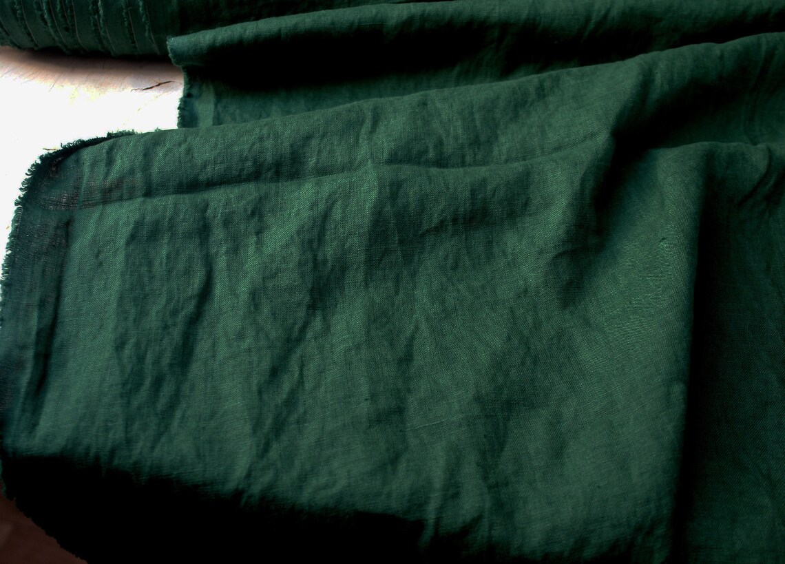 REMNANT Emerald Green Linen Fabric / Lightweight Linen Fabric - Etsy