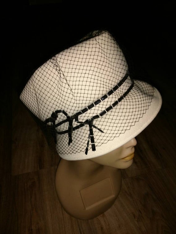Vintage Mr. Richard Felt Material Hat - Etsy