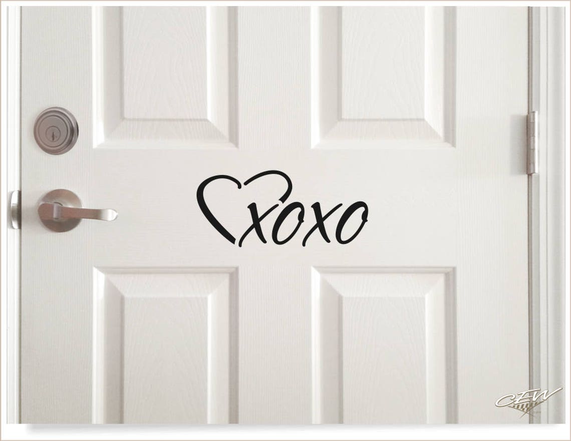 Xoxo Door Decal, Kiss and Hug House Door Greeting, Cute Goodbye Sticker ...