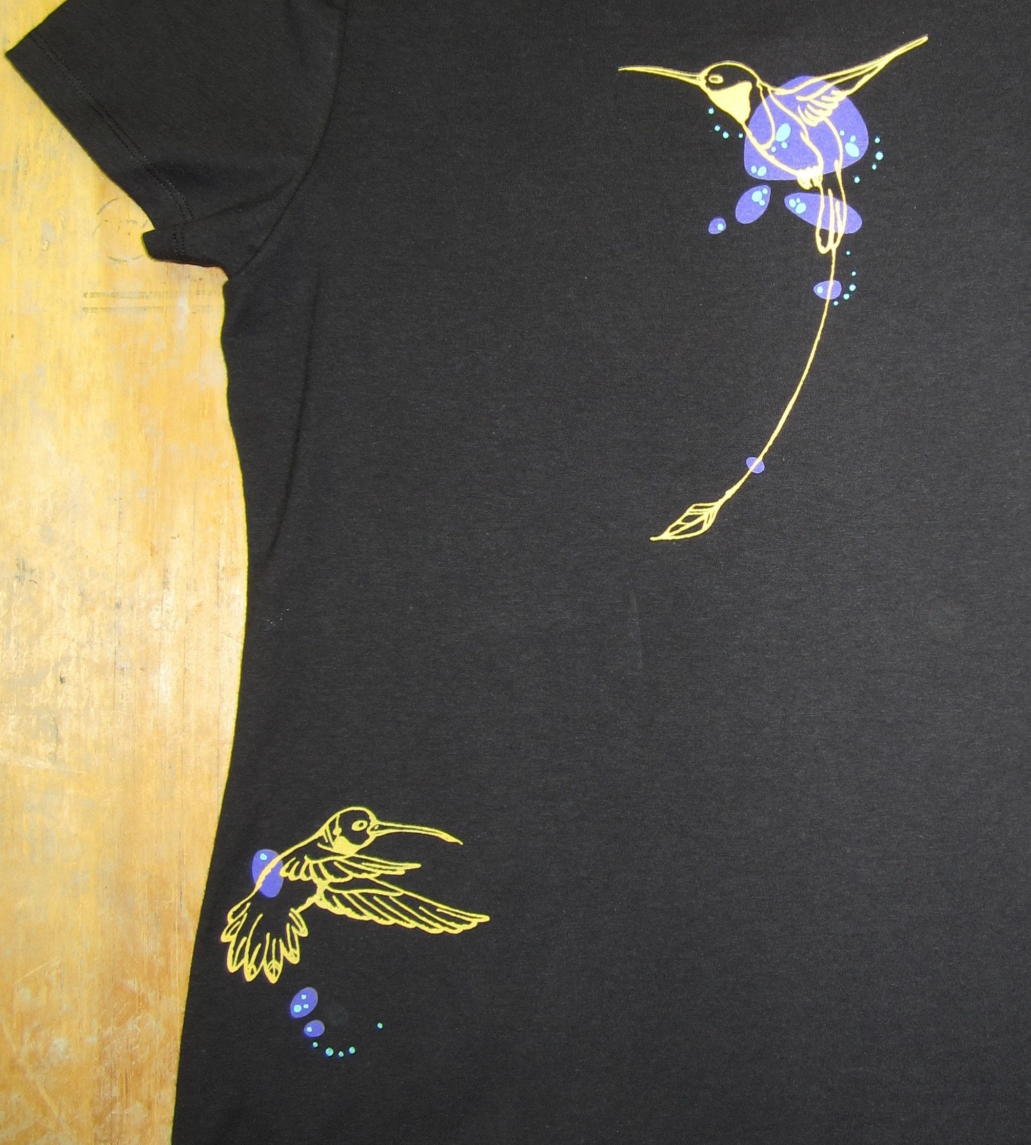 Women's V-neck Hummingbird T-shirt - Etsy