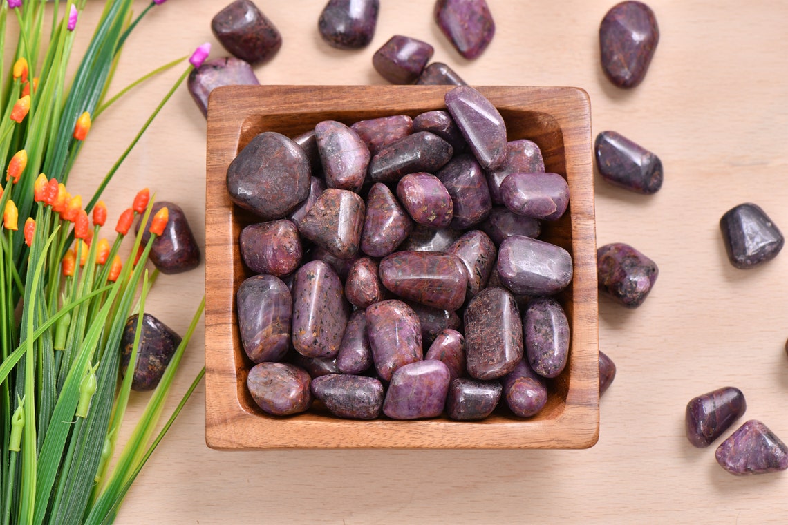Xsotica 1 Ruby Tumbled Stone-natural Ruby Tumbled heart | Etsy