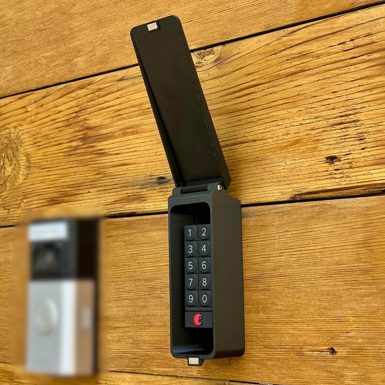 August / Yale Lock Keypad Enclosure - Weather-resistant Outdoor Housing ...