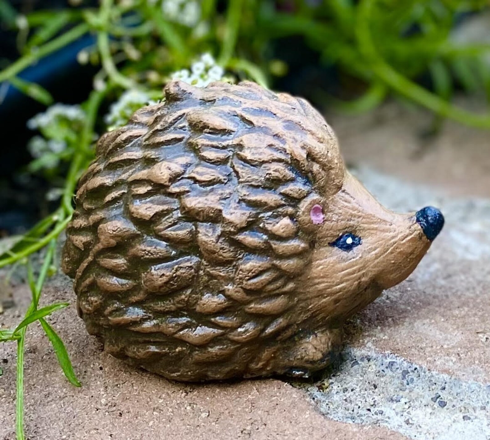 Hedgehog Concrete Statue, Hedgehog Garden Statue, Hedgehog Statue for ...
