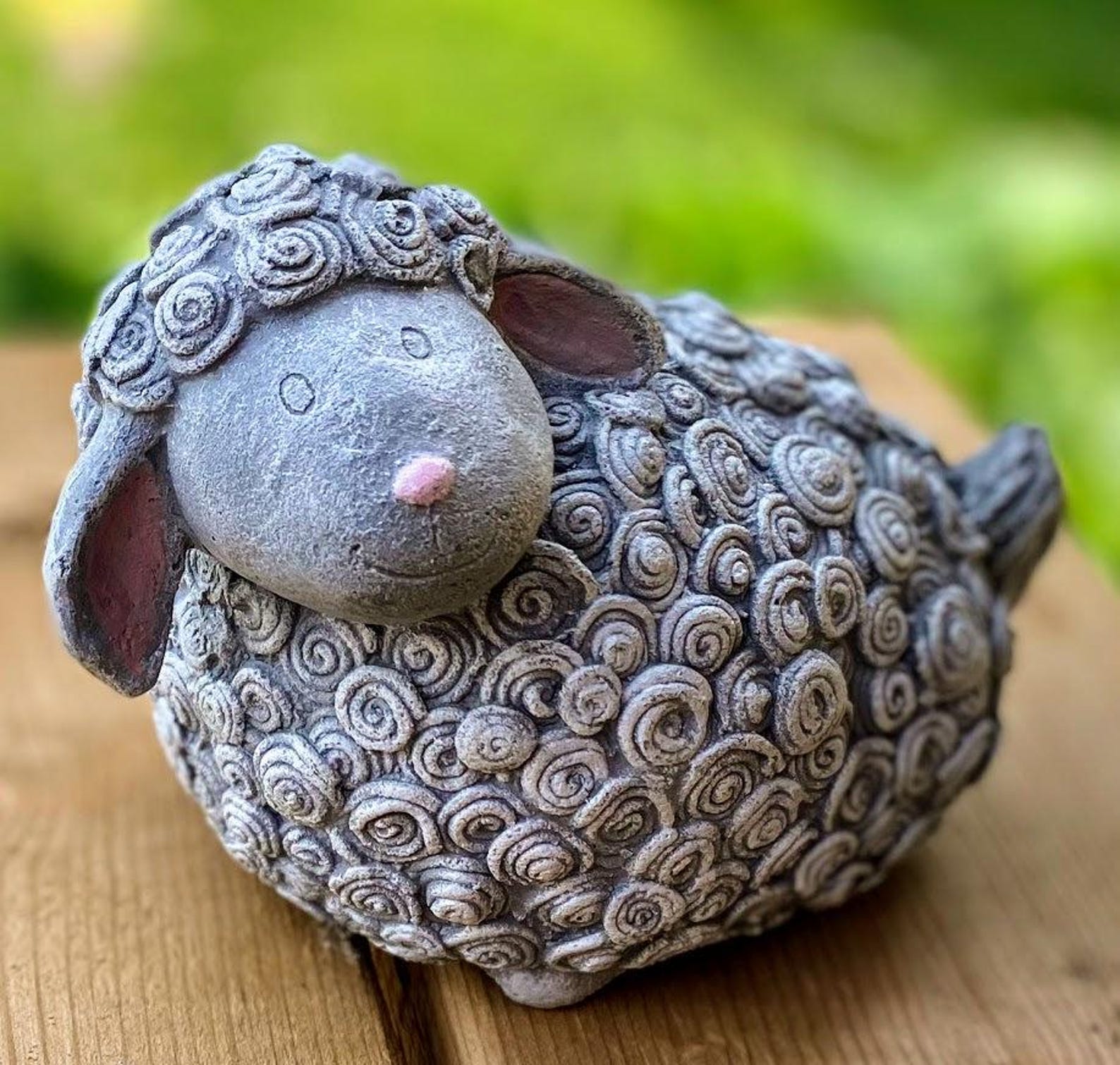 Sheep Statue, Hand Crafted Concrete Sheep Lamb Garden Statue Figurine ...