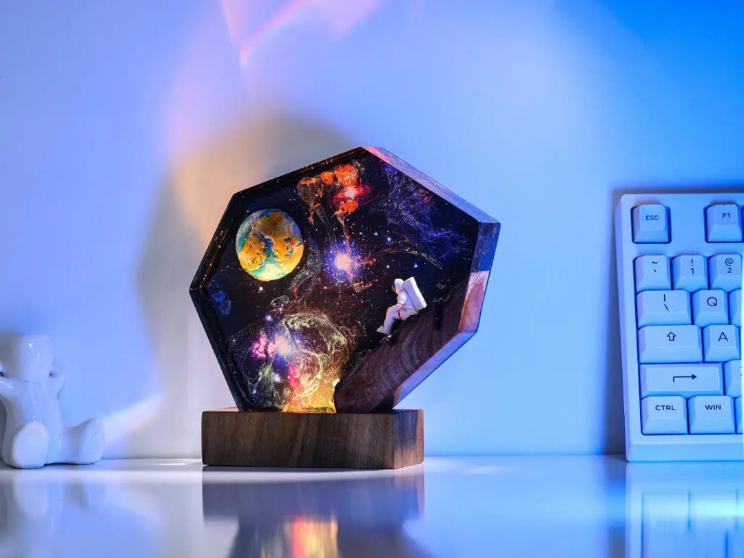 INTERSTELLAR EPOXY LAMP, Space Galaxy Resin and Wood Night Light ...
