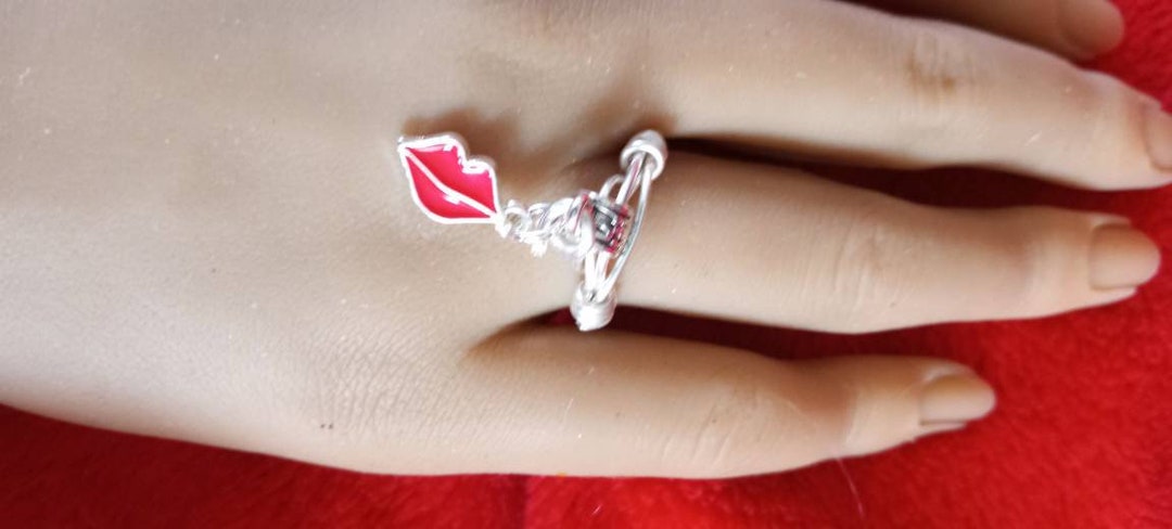 Big Red Lips Charm Ring. Great Gift for Mother's Day - Etsy