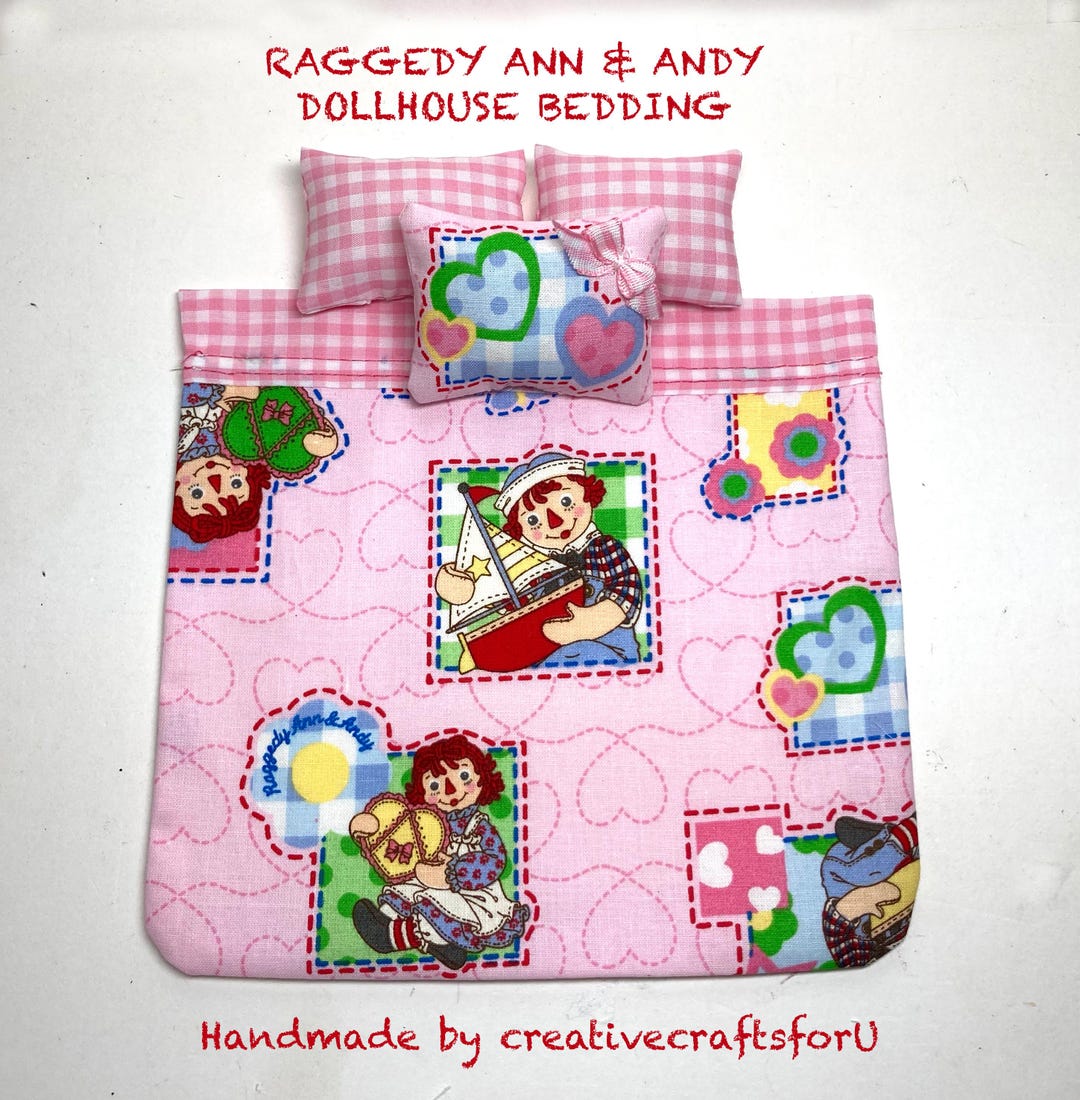 Raggedy Ann & Andy Dollhouse Bedding Set, 3 Pillows, Kids Bedroom ...