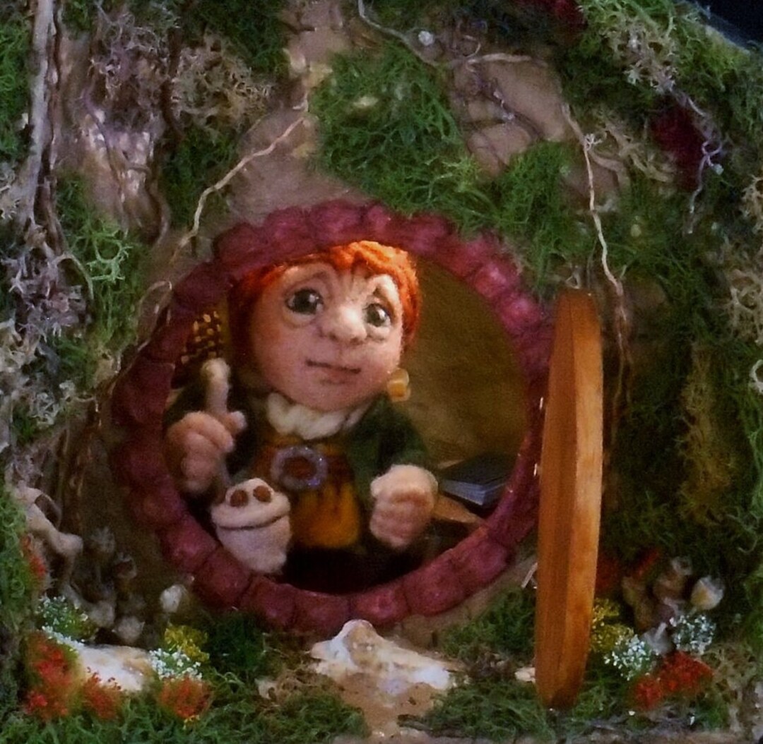 Hobbit Hole Diorama Bilbo Baggins, Felted Doll, Rankin/bass 1977 OOAK ...