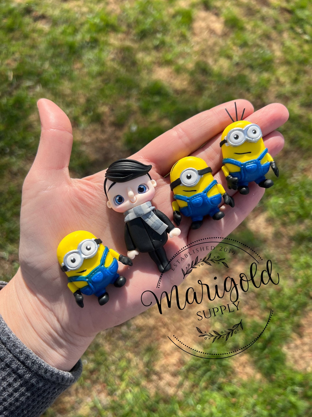 Cutie Despicable Collection Clay Center Clay for Bows Hair Bow Center ...