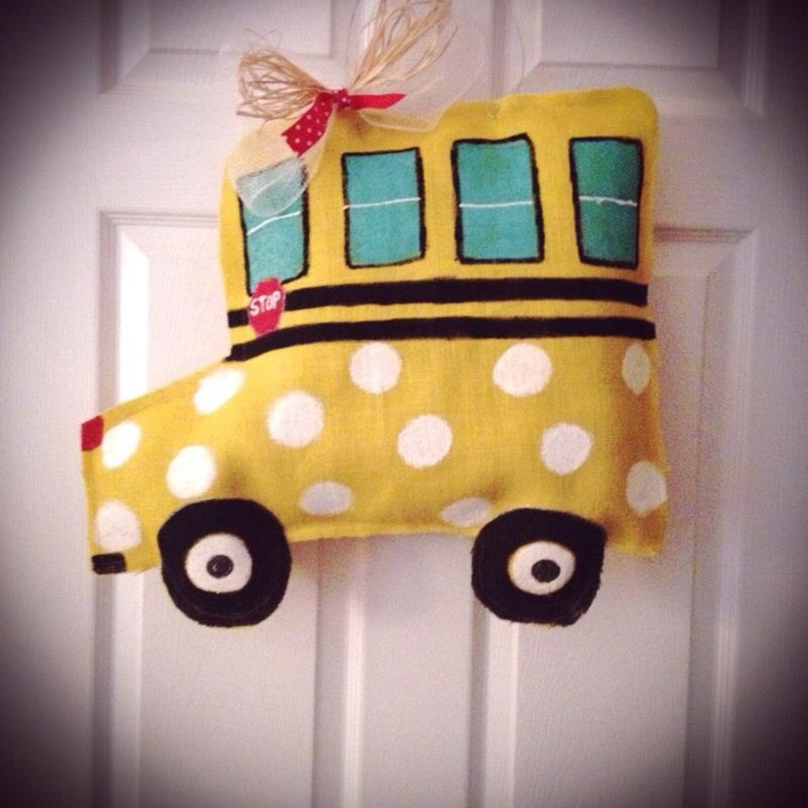 Super Cute School Bus Burlap Door Hanger, Teacher's Door Hanger ...