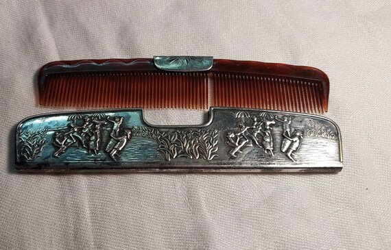 Silver Plate Comb Case Set - Rare Island Dancer Design - Gem