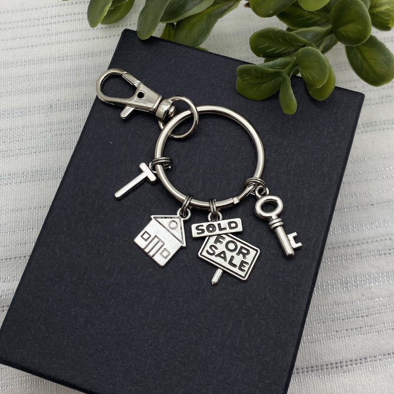 Realtor Keychain - Etsy