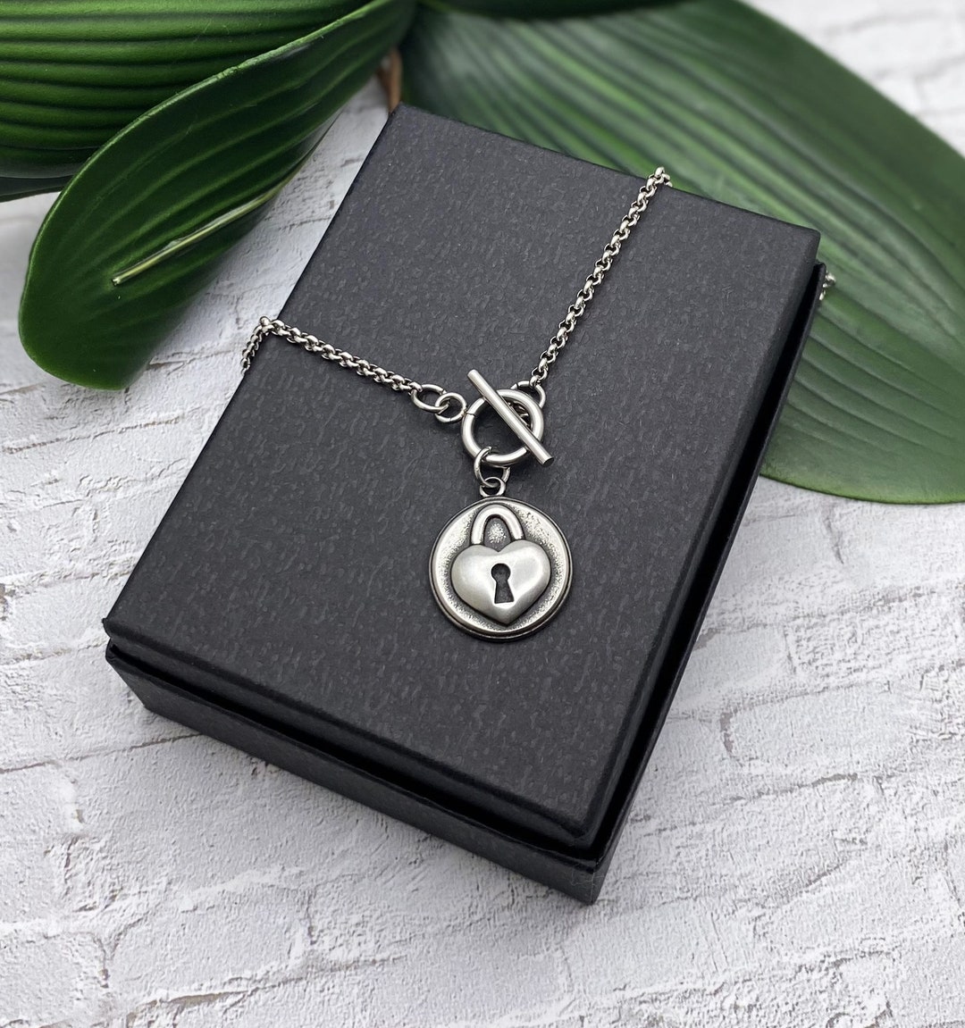 Stainless Steel LOCK PENDANT NECKLACE on a Stainless Steel 2mm Box ...
