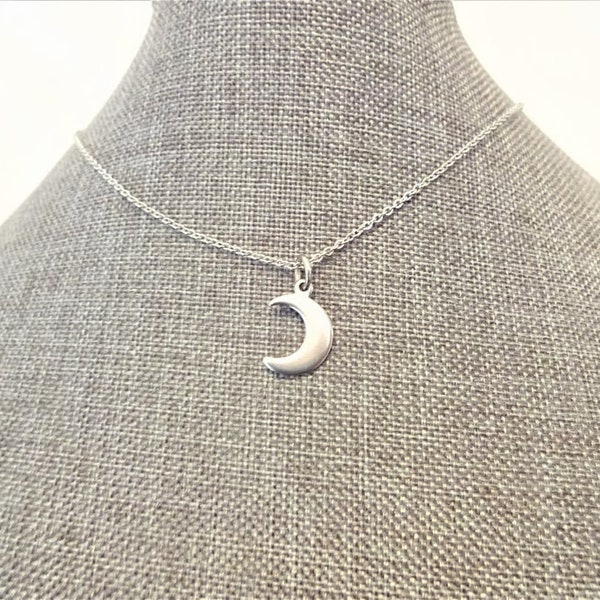 Small Moon Necklace - Etsy
