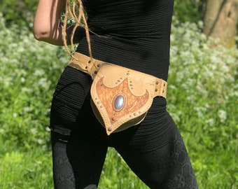 TheWorldOfArtha - Etsy