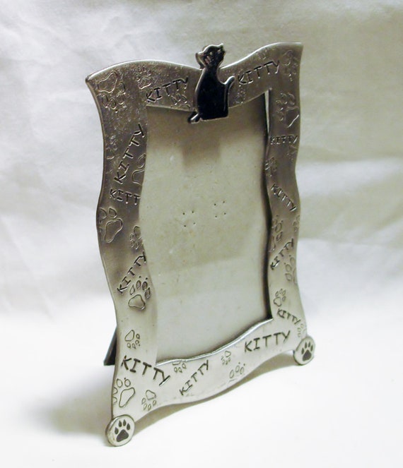 Metal Photo Frame Featuring a Cute Kitty Motif for a 3 X | Etsy