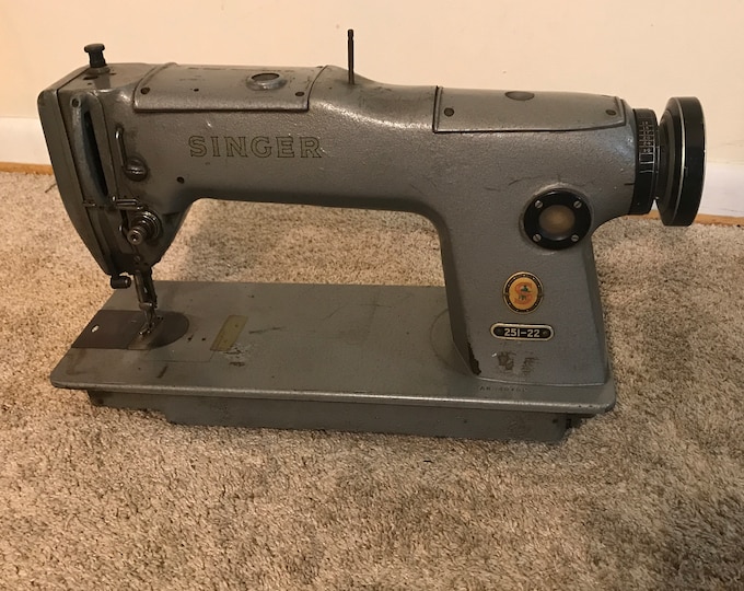 Vintage Singer 251-22 Industrial Sewing Machine - Etsy
